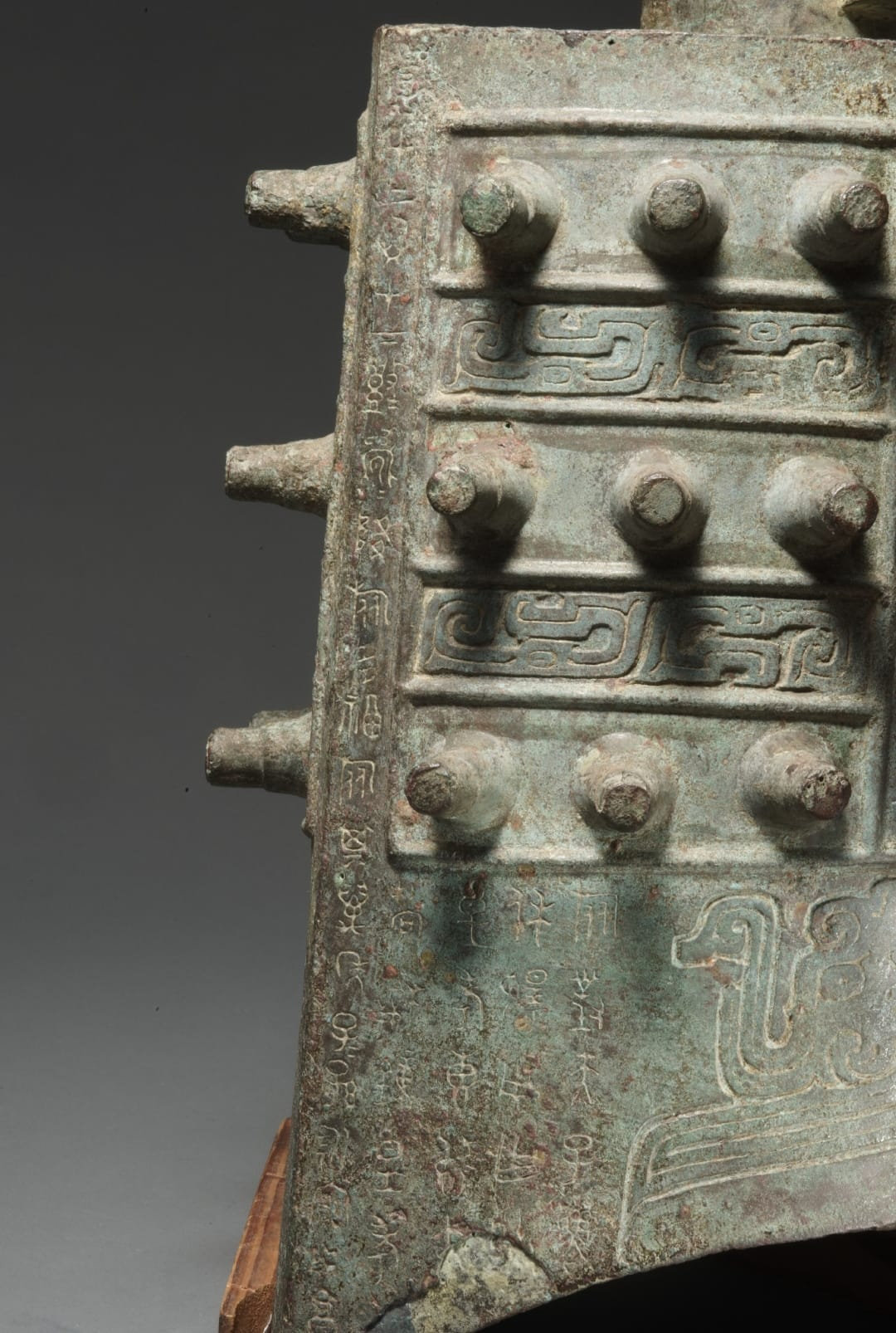 Zhong (percussion instrument) of Lü, Late Western Zhou dynasty (first ...