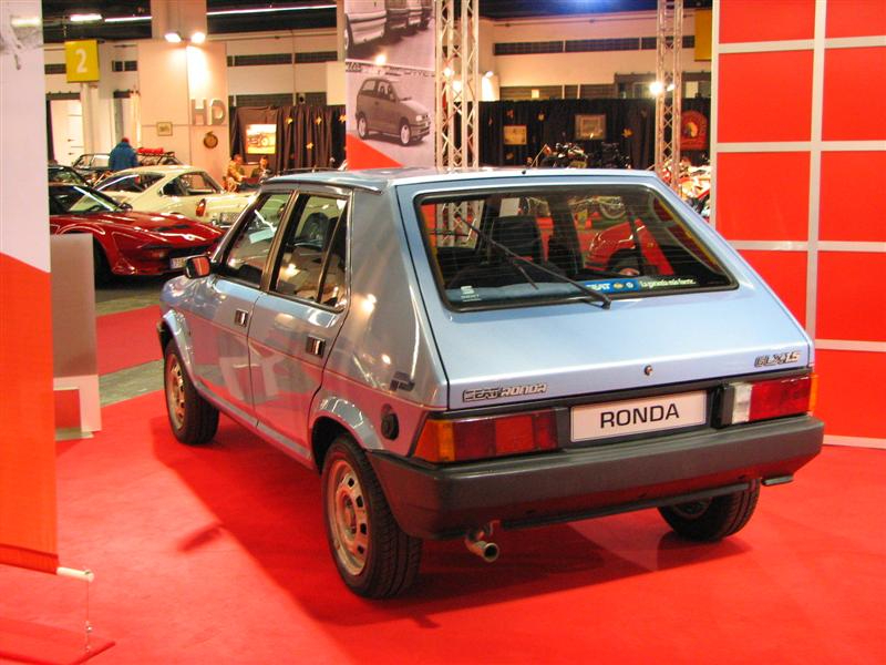 SEAT RONDA / 1982-1986 - zoom auto blog